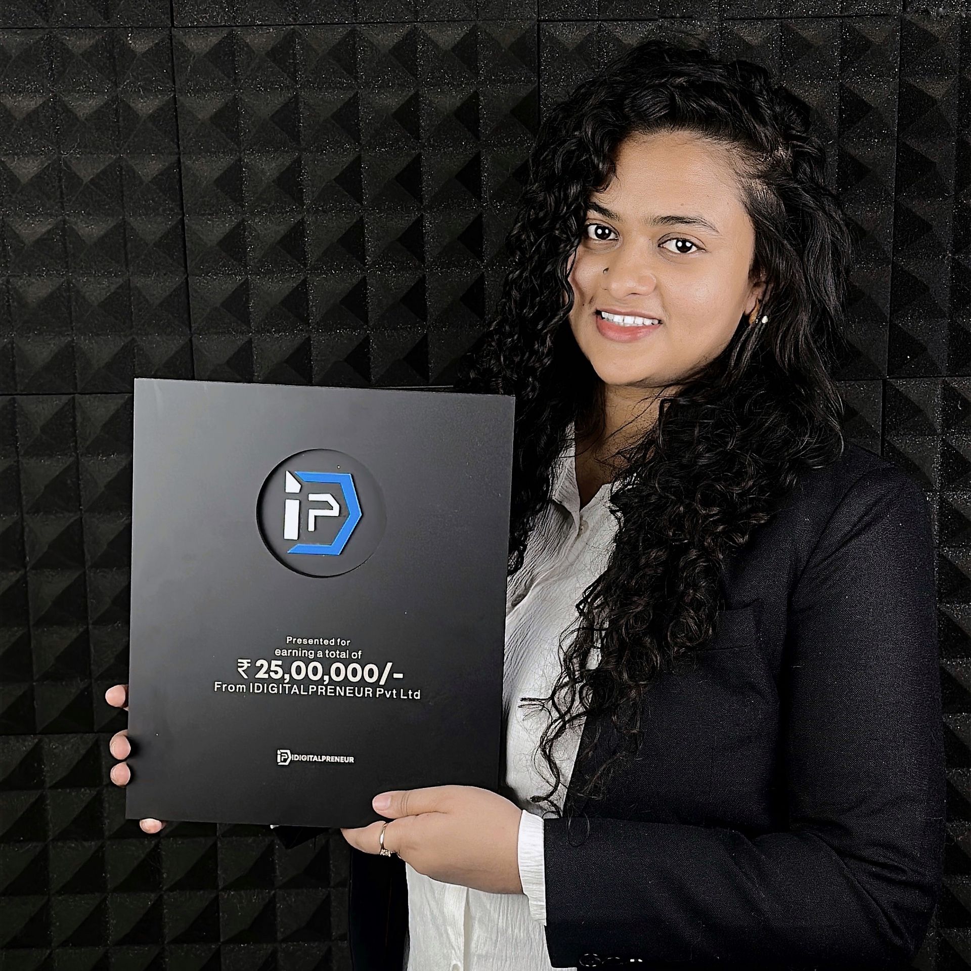 Home [nisha-giri.github.io]